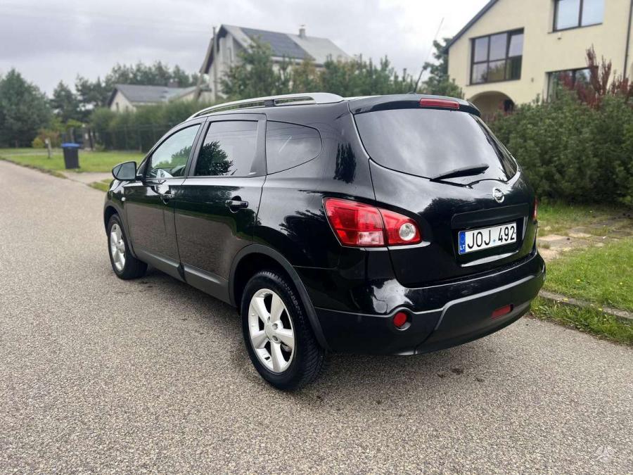 Melns Nissan qashqai+2 2009 Viļņa, ar dzinēja tilpumu 2.00 L un nobraukumu 253 tūkst. km par 3500 €, foto 8 vietnē AUTOMOTO.COM.LV