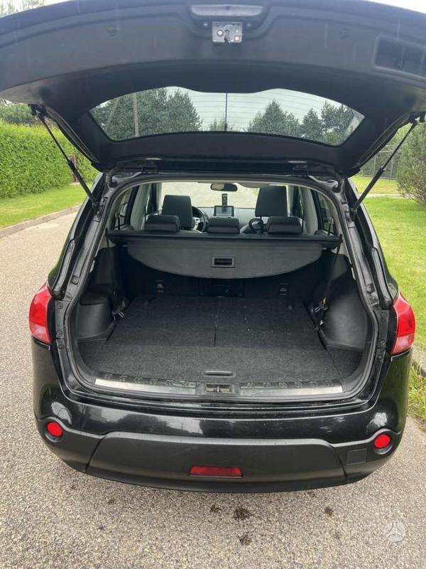 Melns Nissan qashqai+2 2009 Viļņa, ar dzinēja tilpumu 2.00 L un nobraukumu 253 tūkst. km par 3500 €, foto 10 vietnē AUTOMOTO.COM.LV