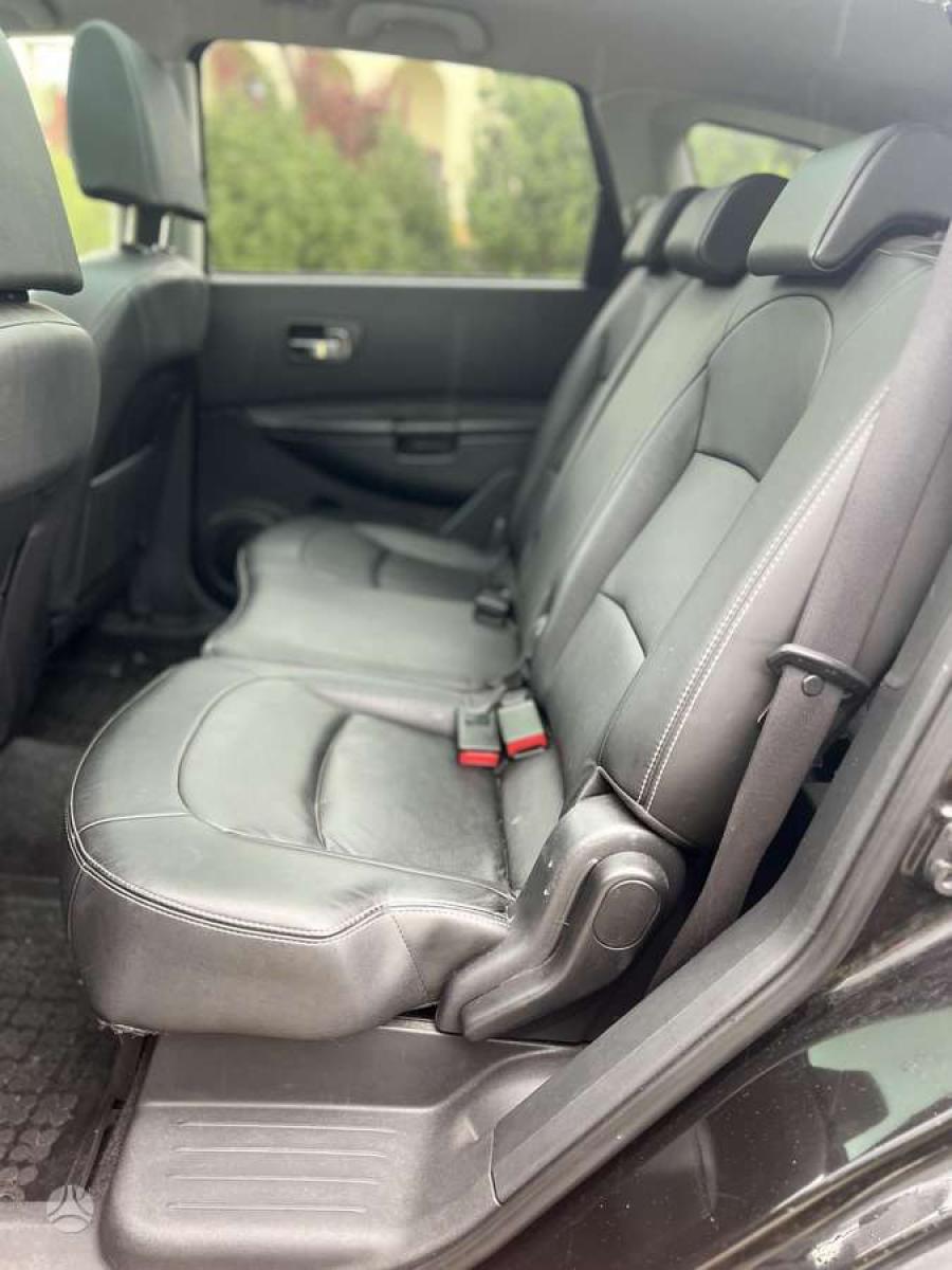 Melns Nissan qashqai+2 2009 Viļņa, ar dzinēja tilpumu 2.00 L un nobraukumu 253 tūkst. km par 3500 €, foto 11 vietnē AUTOMOTO.COM.LV