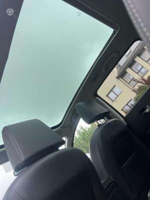 Melns Nissan qashqai+2 2009 Viļņa, ar dzinēja tilpumu 2.00 L un nobraukumu 253 tūkst. km par 3500 €, foto 12 vietnē AUTOMOTO.COM.LV