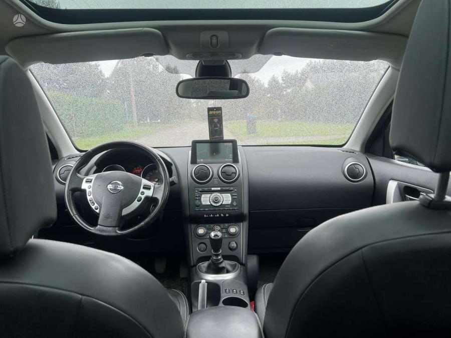 Melns Nissan qashqai+2 2009 Viļņa, ar dzinēja tilpumu 2.00 L un nobraukumu 253 tūkst. km par 3500 €, foto 13 vietnē AUTOMOTO.COM.LV