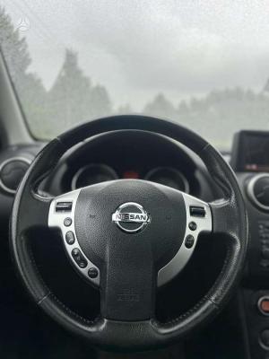 Melns Nissan qashqai+2 2009 Viļņa, ar dzinēja tilpumu 2.00 L un nobraukumu 253 tūkst. km par 3500 €, foto 15 vietnē AUTOMOTO.COM.LV