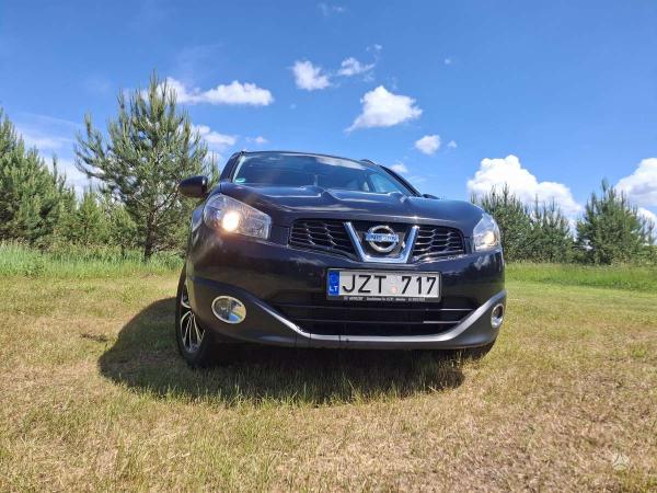 Melns Nissan qashqai+2 2011 Viļņa, ar dzinēja tilpumu 2.00 L un nobraukumu 183 tūkst. km par 5000 €, foto 5 vietnē AUTOMOTO.COM.LV