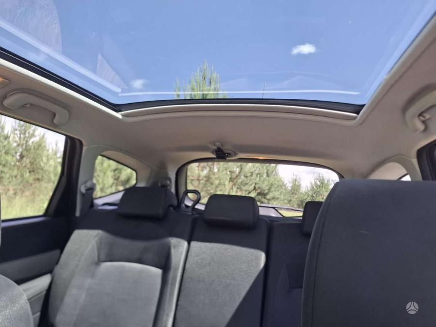 Melns Nissan qashqai+2 2011 Viļņa, ar dzinēja tilpumu 2.00 L un nobraukumu 183 tūkst. km par 5000 €, foto 17 vietnē AUTOMOTO.COM.LV