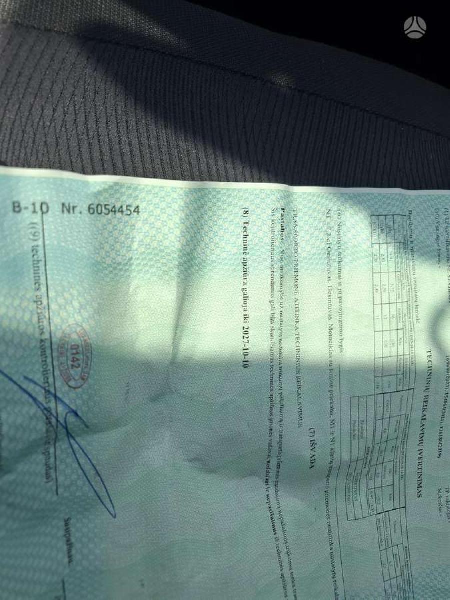 Melns Nissan qashqai+2 2011 Viļņa, ar dzinēja tilpumu 2.00 L un nobraukumu 183 tūkst. km par 5000 €, foto 18 vietnē AUTOMOTO.COM.LV