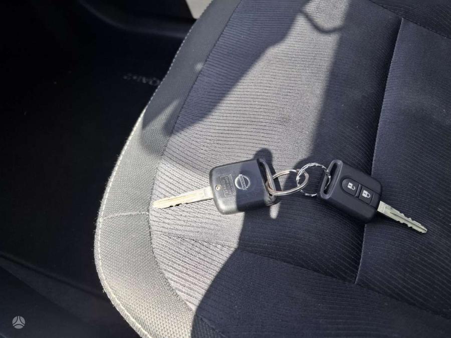 Melns Nissan qashqai+2 2011 Viļņa, ar dzinēja tilpumu 2.00 L un nobraukumu 183 tūkst. km par 5000 €, foto 19 vietnē AUTOMOTO.COM.LV