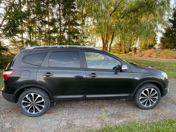 Melns Nissan qashqai+2 2013 Joniškis, ar dzinēja tilpumu 1.46 L un nobraukumu 156 tūkst. km par 5400 €, foto 1 vietnē AUTOMOTO.COM.LV