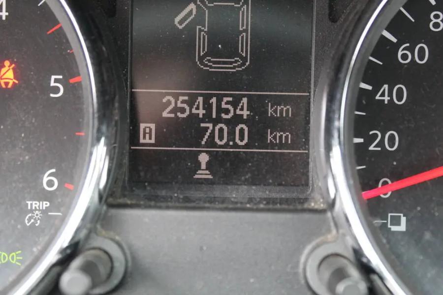 Zils Nissan qashqai+2 2010 Liepāja, ar dzinēja tilpumu 2.00 L un nobraukumu 254 tūkst. km par 4450 €, foto 12 vietnē AUTOMOTO.COM.LV