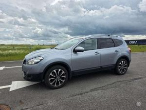 Blue Nissan qashqai+2 2012 in Marijampole, with an engine capacity of 2.00 L and mileage of 225 thousand km for 4500 €, photo  on AUTOMOTO.COM.LV