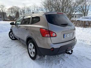 Brown Nissan qashqai+2 2008 in Kaunas, with an engine capacity of 2.00 L and mileage of 317 thousand km for 3750 €, photo 3 on AUTOMOTO.COM.LV