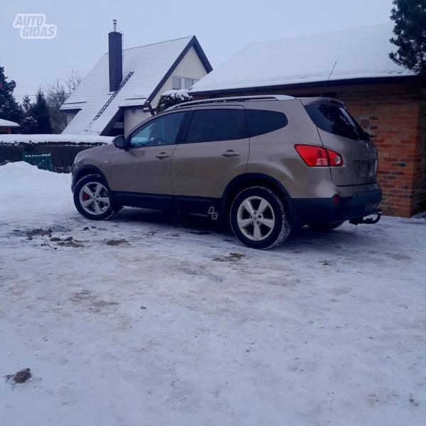 Brown Nissan qashqai+2 2009 in Marijampole, with an engine capacity of 2.00 L and mileage of 330 thousand km for 2400 €, photo 4 on AUTOMOTO.COM.LV
