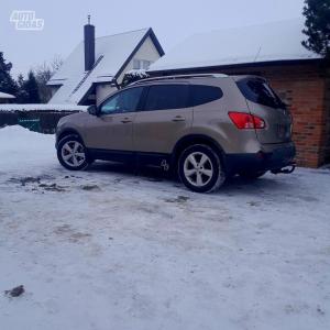 Brown Nissan qashqai+2 2009 in Marijampole, with an engine capacity of 2.00 L and mileage of 330 thousand km for 2400 €, photo 4 on AUTOMOTO.COM.LV