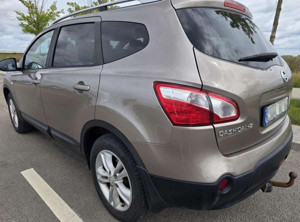 Brown Nissan qashqai+2 2011 in Marijampole, with an engine capacity of 1.46 L and mileage of 360 thousand km for 4200 €, photo 3 on AUTOMOTO.COM.LV