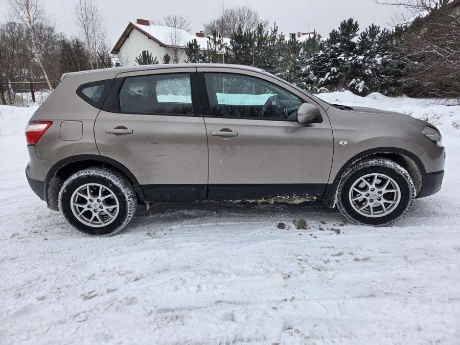 Brūns Nissan qashqai+2 2012 Klaipėda, ar dzinēja tilpumu 1.60 L un nobraukumu 306 tūkst. km par 3100 €, foto 8 vietnē AUTOMOTO.COM.LV