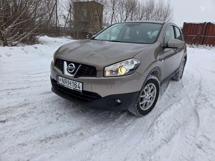 Brūns Nissan qashqai+2 2012 Klaipėda, ar dzinēja tilpumu 1.60 L un nobraukumu 306 tūkst. km par 3100 €, foto 9 vietnē AUTOMOTO.COM.LV