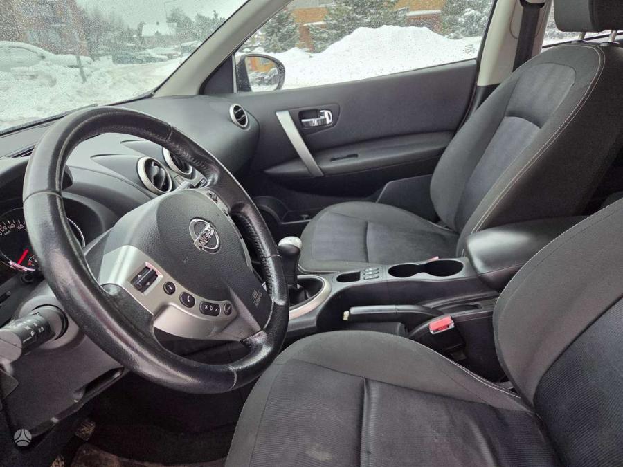 Brūns Nissan qashqai+2 2012 Klaipėda, ar dzinēja tilpumu 1.60 L un nobraukumu 306 tūkst. km par 3100 €, foto 18 vietnē AUTOMOTO.COM.LV
