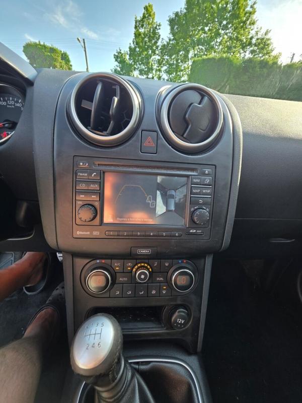 Brown Nissan qashqai+2 2012 in Mazeikiai, with an engine capacity of 1.50 L and mileage of 283 thousand km for 6000 €, photo 9 on AUTOMOTO.COM.LV