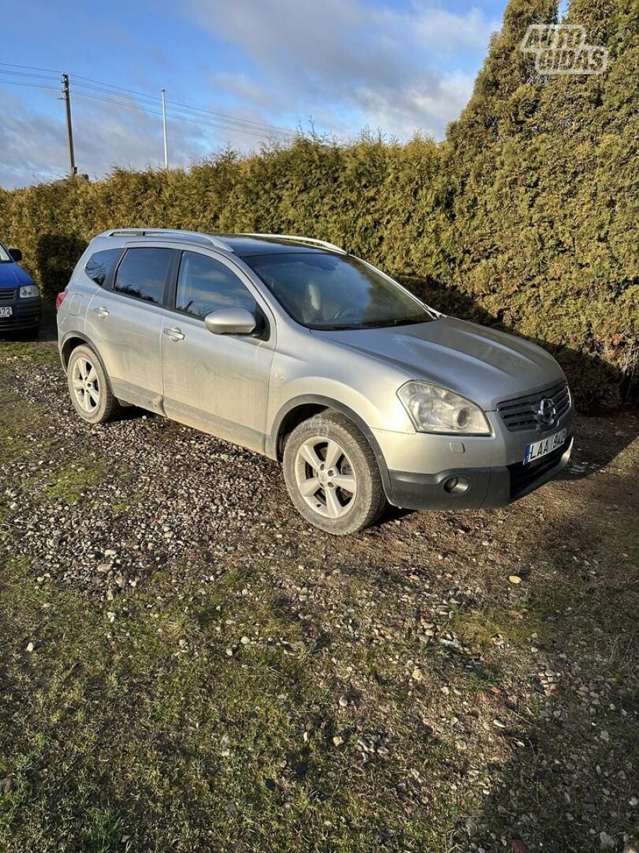 Nissan qashqai+2 2010 in Kaunas, with an engine capacity of 2.00 L and mileage of 453 thousand km for 3300 €, photo 2 on AUTOMOTO.COM.LV