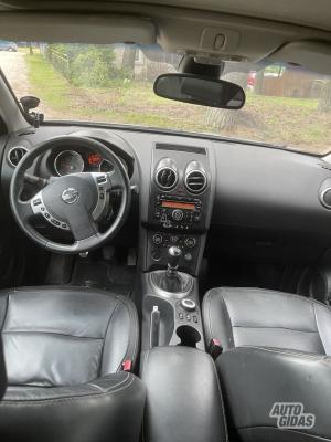 Nissan qashqai+2 2010 in Kaunas, with an engine capacity of 2.00 L and mileage of 453 thousand km for 3300 €, photo 5 on AUTOMOTO.COM.LV