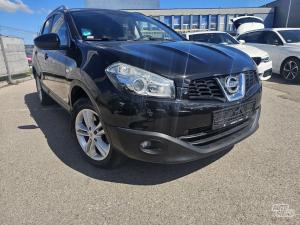 Nissan qashqai+2 2011 Kauņa, ar dzinēja tilpumu 2.00 L un nobraukumu 281 tūkst. km par 5999 €, foto  vietnē AUTOMOTO.COM.LV