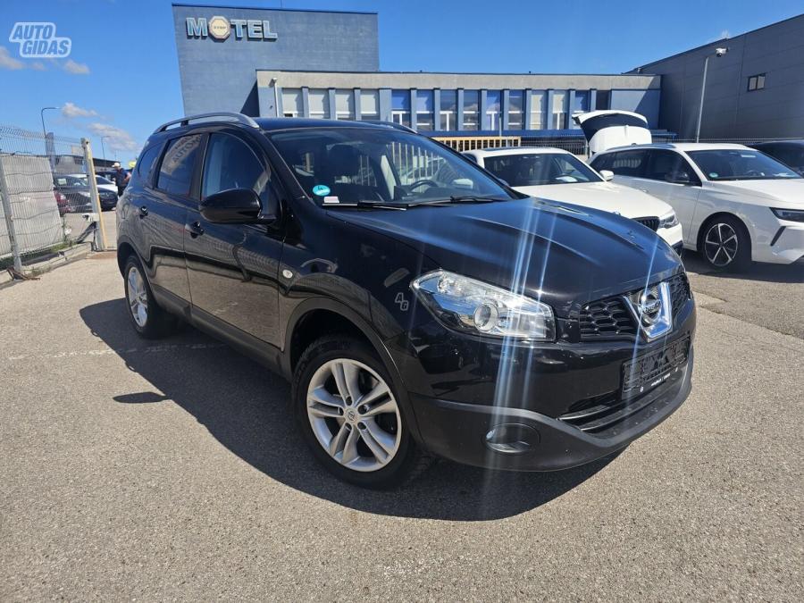 Nissan qashqai+2 2011 in Kaunas, with an engine capacity of 2.00 L and mileage of 281 thousand km for 5999 €, photo 15 on AUTOMOTO.COM.LV