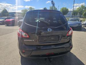 Nissan qashqai+2 2011 in Kaunas, with an engine capacity of 2.00 L and mileage of 281 thousand km for 5999 €, photo 16 on AUTOMOTO.COM.LV
