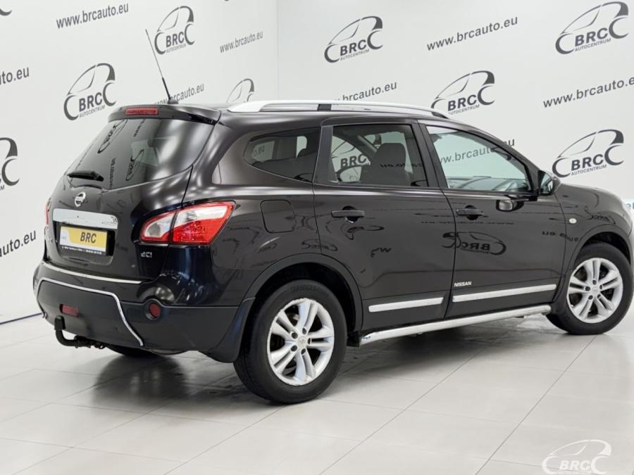 Nissan qashqai+2 2011 in Vilnius, with an engine capacity of 2.00 L and mileage of 179 thousand km for 5299 €, photo 3 on AUTOMOTO.COM.LV