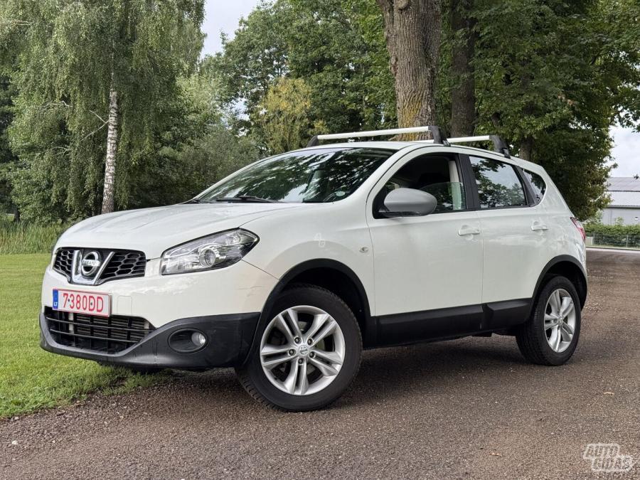 Nissan qashqai+2 2011 in Kaunas, with an engine capacity of 2.00 L and mileage of 25 thousand km for 3650 €, photo 1 on AUTOMOTO.COM.LV