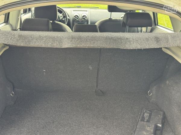 Nissan qashqai+2 2011 in Kaunas, with an engine capacity of 2.00 L and mileage of 25 thousand km for 3650 €, photo 6 on AUTOMOTO.COM.LV