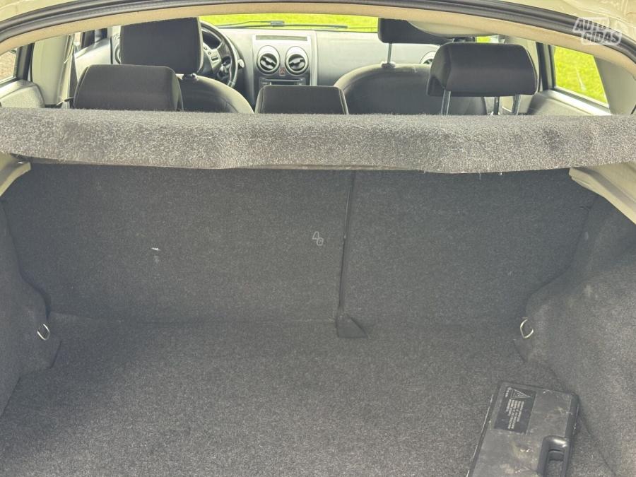Nissan qashqai+2 2011 in Kaunas, with an engine capacity of 2.00 L and mileage of 25 thousand km for 3650 €, photo 7 on AUTOMOTO.COM.LV