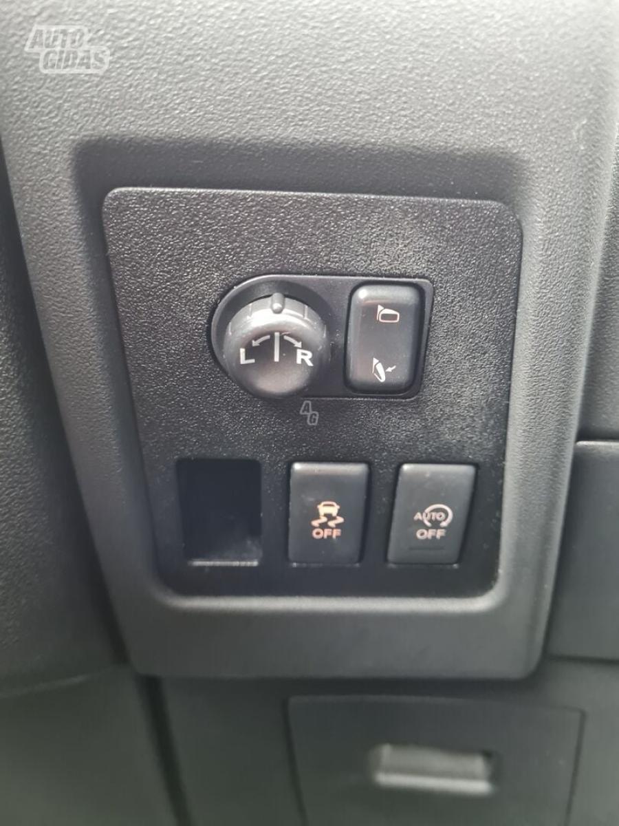 Nissan qashqai+2 2012 Panevēža, ar dzinēja tilpumu 1.60 L un nobraukumu 219 tūkst. km par 4150 €, foto 15 vietnē AUTOMOTO.COM.LV