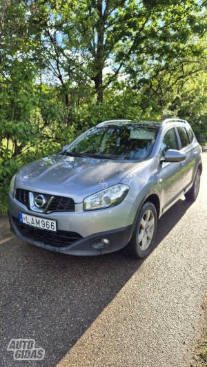 Nissan qashqai+2 2012 in Vilnius, with an engine capacity of 1.60 L and mileage of 190 thousand km for 5300 €, photo  on AUTOMOTO.COM.LV