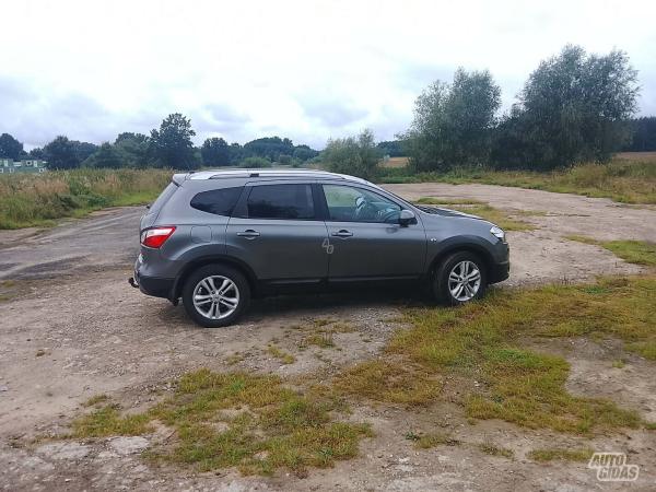 Nissan qashqai+2 2012 in Raseiniai, with an engine capacity of 1.60 L and mileage of 258 thousand km for 3800 €, photo 3 on AUTOMOTO.COM.LV