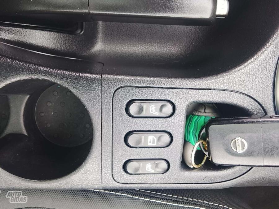 Nissan qashqai+2 2012 in Raseiniai, with an engine capacity of 1.60 L and mileage of 258 thousand km for 3800 €, photo 11 on AUTOMOTO.COM.LV