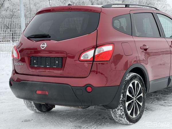 Nissan qashqai+2 2013 in Taurage, with an engine capacity of 1.60 L and mileage of 311 thousand km for 5500 €, photo 7 on AUTOMOTO.COM.LV