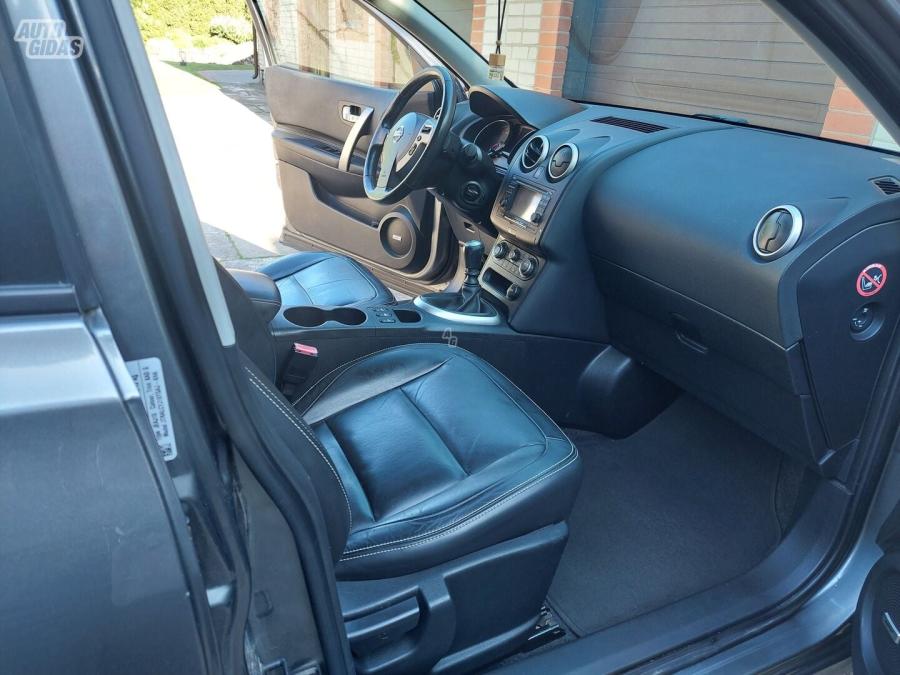 Nissan qashqai+2 2013 Viļņa, ar dzinēja tilpumu 1.60 L un nobraukumu 245 tūkst. km par 8500 €, foto 6 vietnē AUTOMOTO.COM.LV
