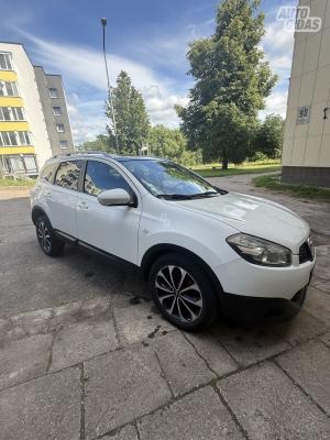 Nissan qashqai+2 2013 in Utena, with an engine capacity of 1.50 L and mileage of 106 thousand km for 4999 €, photo  on AUTOMOTO.COM.LV