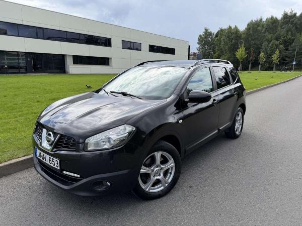 Nissan qashqai+2 2014 in Vilnius on AUTOMOTO.COM.LV Nissan qashqai+2 2014 in Vilnius, with an engine capacity of 2.00 L and mileage of 250 thousand km for 5450 €, photo 3 on AUTOMOTO.COM.LV