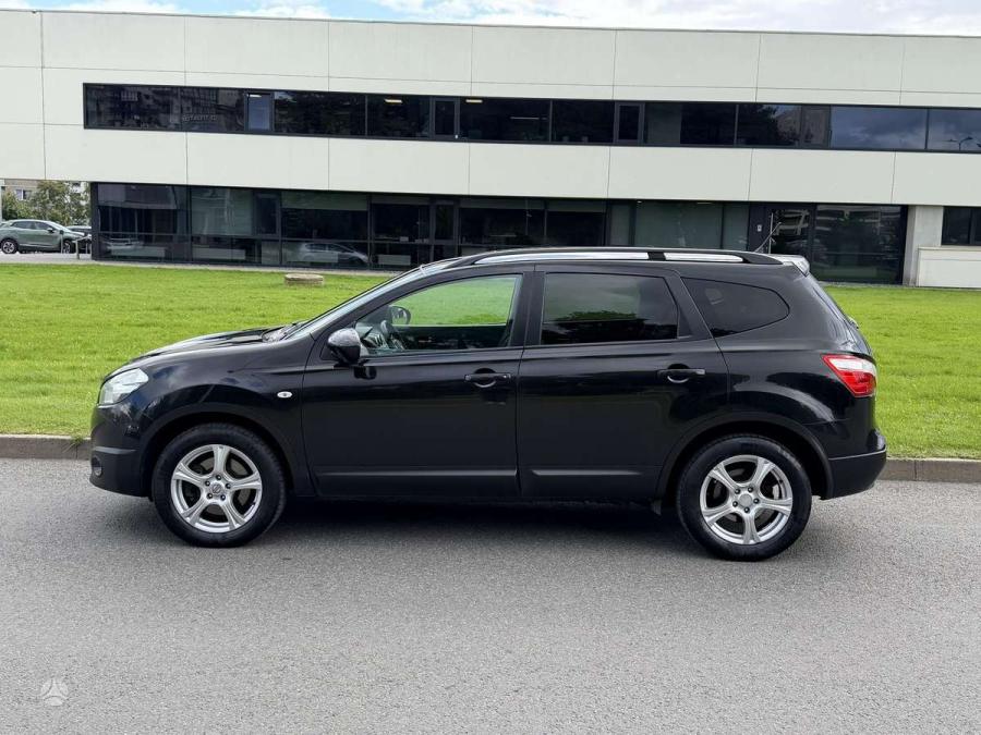 Nissan qashqai+2 2014 in Vilnius, with an engine capacity of 2.00 L and mileage of 250 thousand km for 5450 €, photo 15 on AUTOMOTO.COM.LV