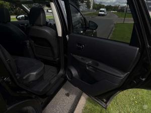 Nissan qashqai+2 2014 in Vilnius, with an engine capacity of 2.00 L and mileage of 250 thousand km for 5450 €, photo 23 on AUTOMOTO.COM.LV