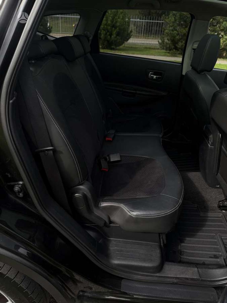 Nissan qashqai+2 2014 in Vilnius, with an engine capacity of 2.00 L and mileage of 250 thousand km for 5450 €, photo 24 on AUTOMOTO.COM.LV