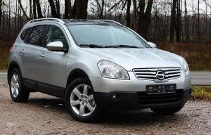 Grey Nissan qashqai+2 2009 in Kretinga, with an engine capacity of 2.00 L and mileage of 357 thousand km for 4899 €, photo 6 on AUTOMOTO.COM.LV