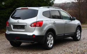 Grey Nissan qashqai+2 2009 in Kretinga, with an engine capacity of 2.00 L and mileage of 357 thousand km for 4899 €, photo 14 on AUTOMOTO.COM.LV