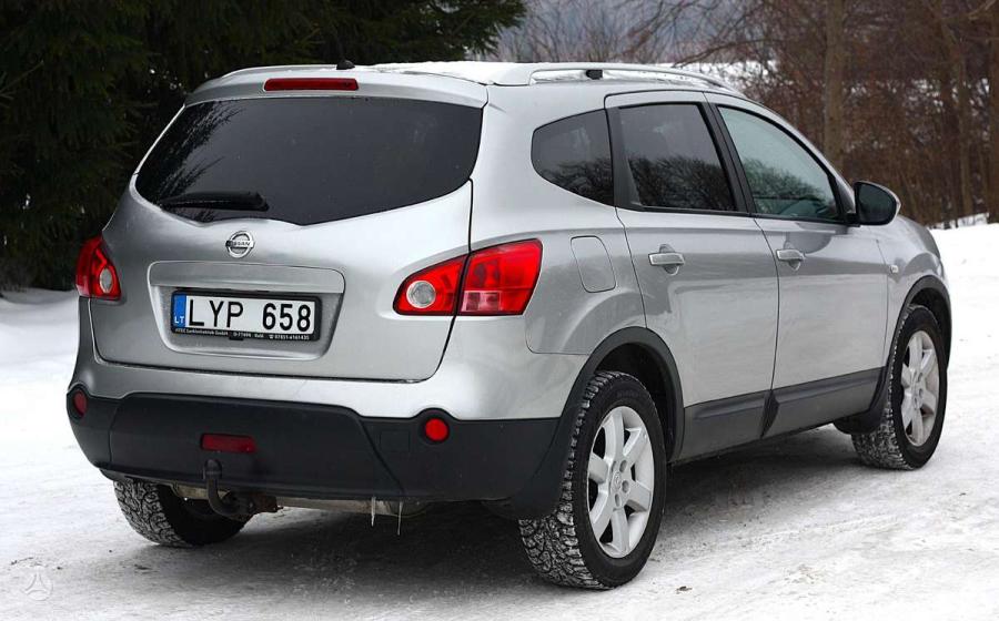 Grey Nissan qashqai+2 2009 in Kretinga, with an engine capacity of 2.00 L and mileage of 357 thousand km for 4699 €, photo 13 on AUTOMOTO.COM.LV