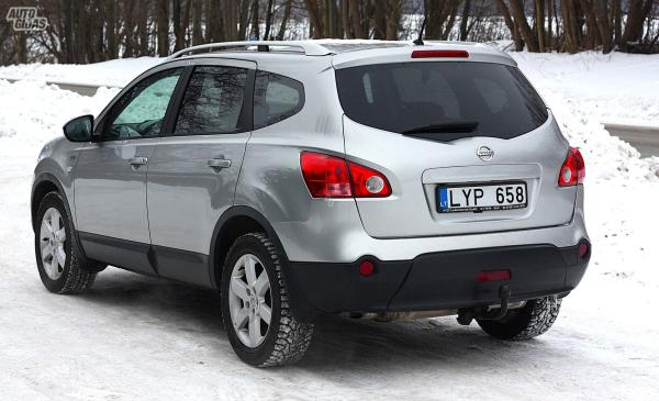 Grey Nissan qashqai+2 2009 in Petrikaiciai, with an engine capacity of 2.00 L and mileage of 357 thousand km for 4699 €, photo 7 on AUTOMOTO.COM.LV
