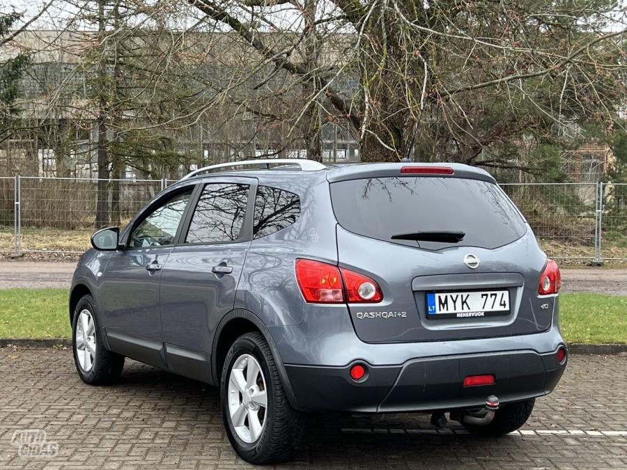 Pelēks Nissan qashqai+2 2009 Trakai, ar dzinēja tilpumu 2.00 L un nobraukumu 357 tūkst. km par 3750 €, foto 5 vietnē AUTOMOTO.COM.LV