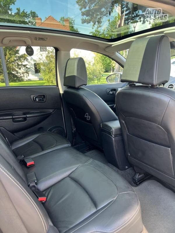 Pelēks Nissan qashqai+2 2009 Kauņa, ar dzinēja tilpumu 2.00 L un nobraukumu 274 tūkst. km par 2400 €, foto 8 vietnē AUTOMOTO.COM.LV
