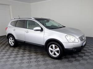 Grey Nissan qashqai+2 2009 in Tallinn, with an engine capacity of 2.00 L and mileage of 317 thousand km for 2699 €, photo 11 on AUTOMOTO.COM.LV