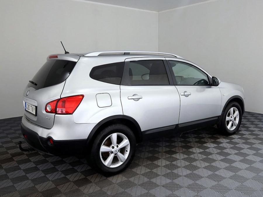Grey Nissan qashqai+2 2009 in Tallinn, with an engine capacity of 2.00 L and mileage of 317 thousand km for 2699 €, photo 13 on AUTOMOTO.COM.LV