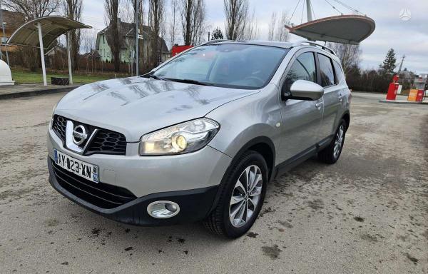 Grey Nissan qashqai+2 2010 in Taurage, with an engine capacity of 2.00 L and mileage of 226 thousand km for 4500 €, photo 6 on AUTOMOTO.COM.LV